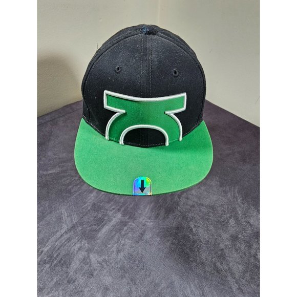 DC Comics | Accessories | Dc Comics Original Green Lantern Cap Fitted ...